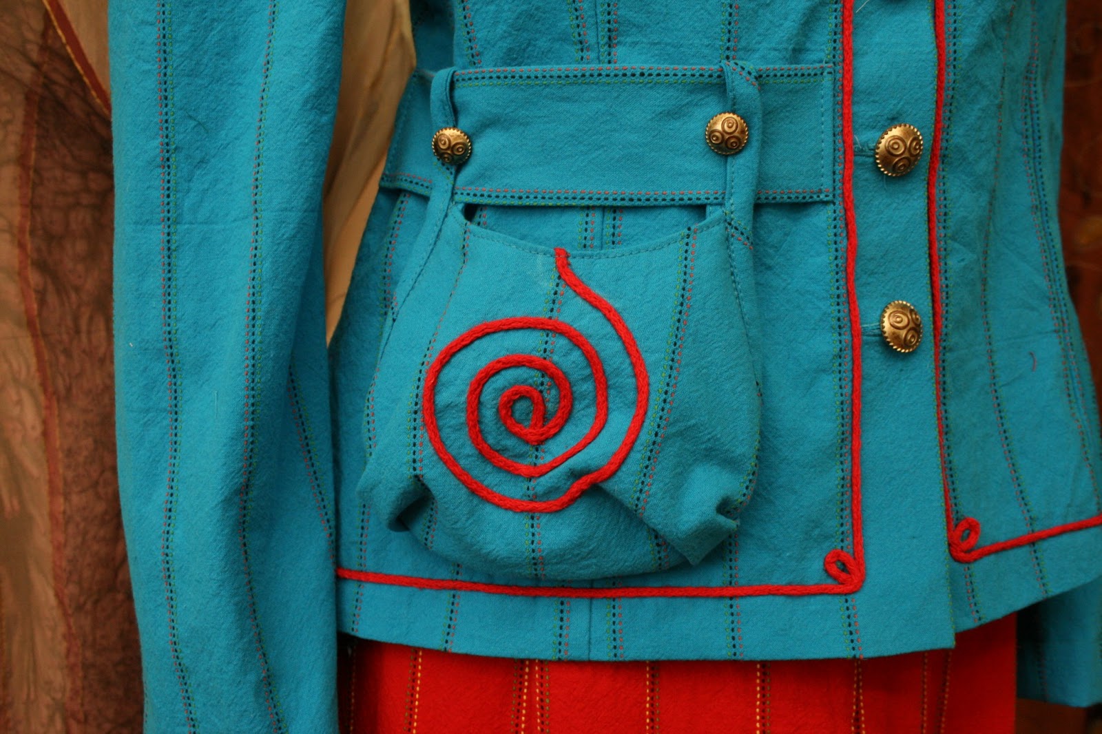 Lee Reinula ateljee: Koidula, Mulgi kuub ja rahvatants